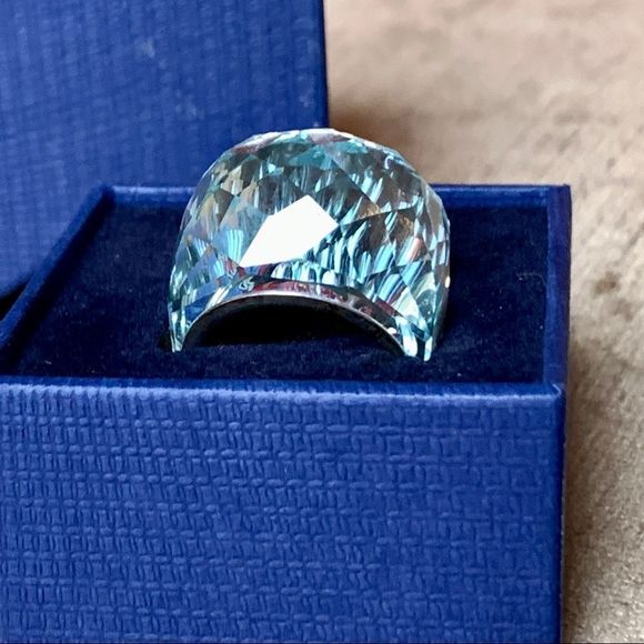 Swarovski | Jewelry | Vintage 998 Swarovski Nirvana Crystal Ring 55 ...